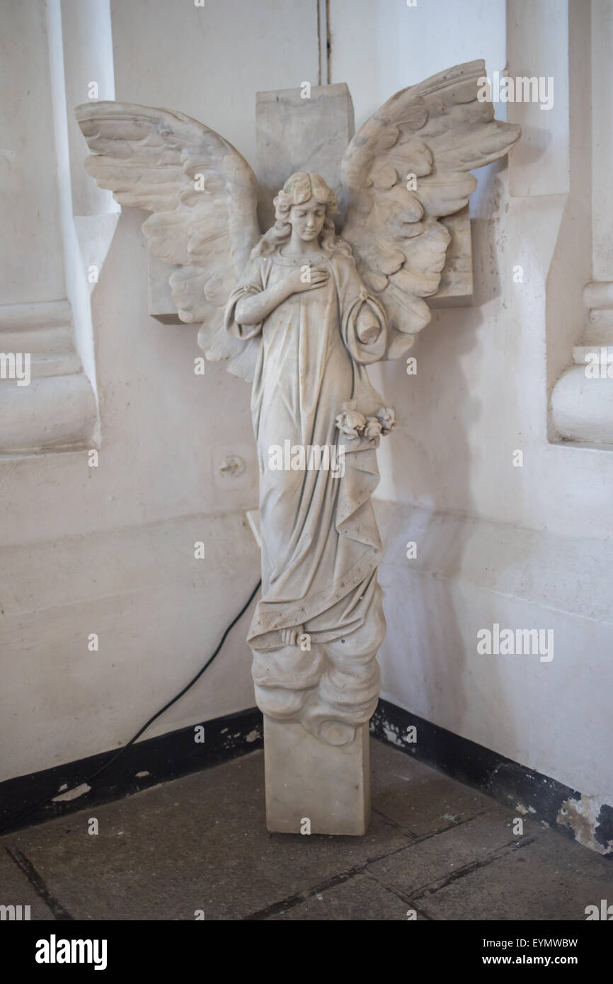 White Colonial Style Church Stock Photo - Alamy