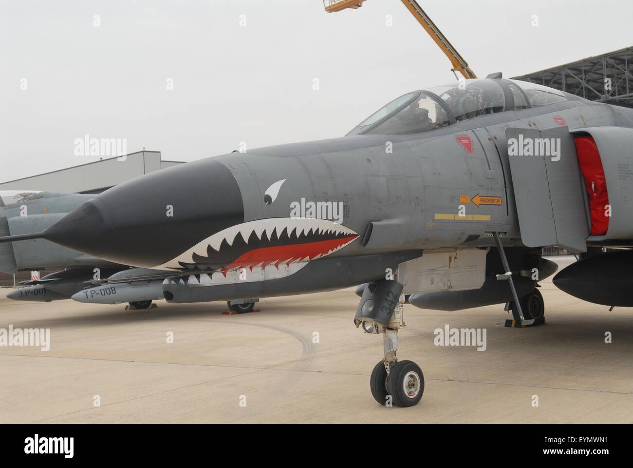 F4 phantom fighter aircraft hi-res stock photography and images - Alamy