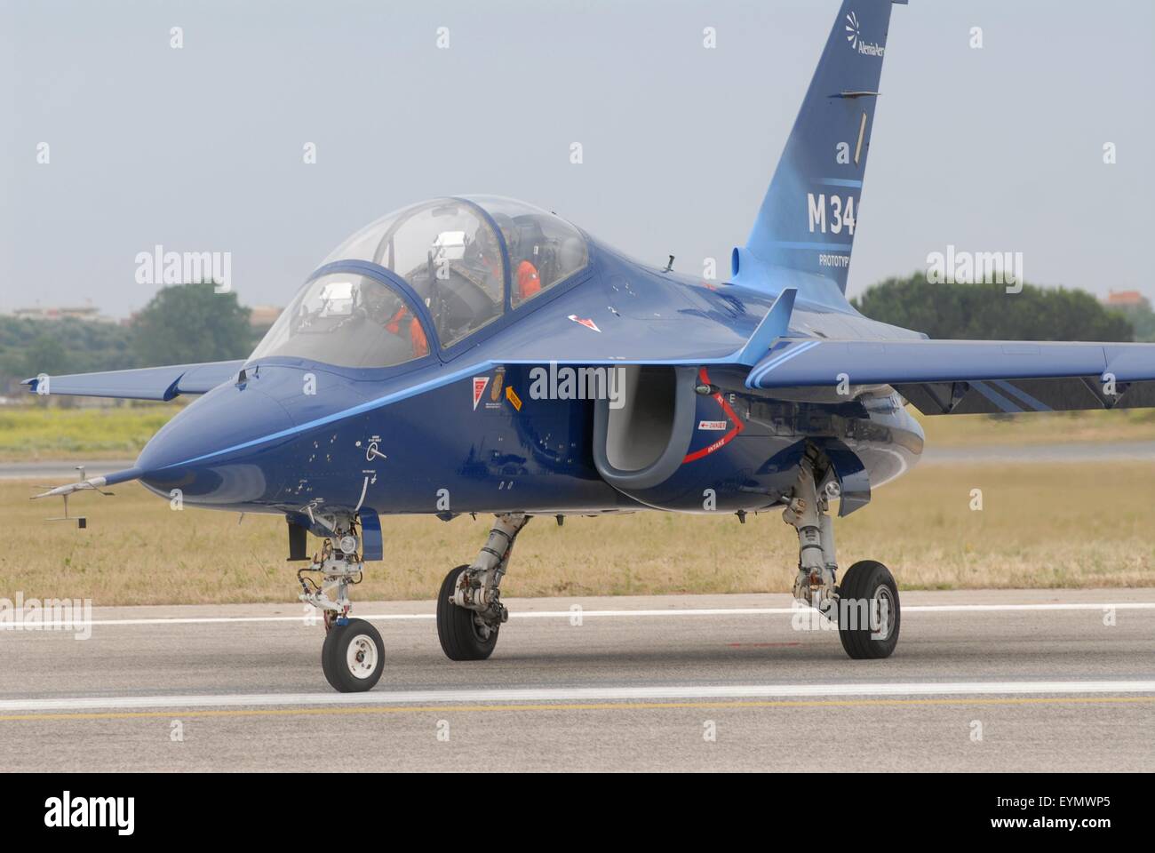Italian Air Force advanced training aircraft Aermacchi M 346 "Master ...