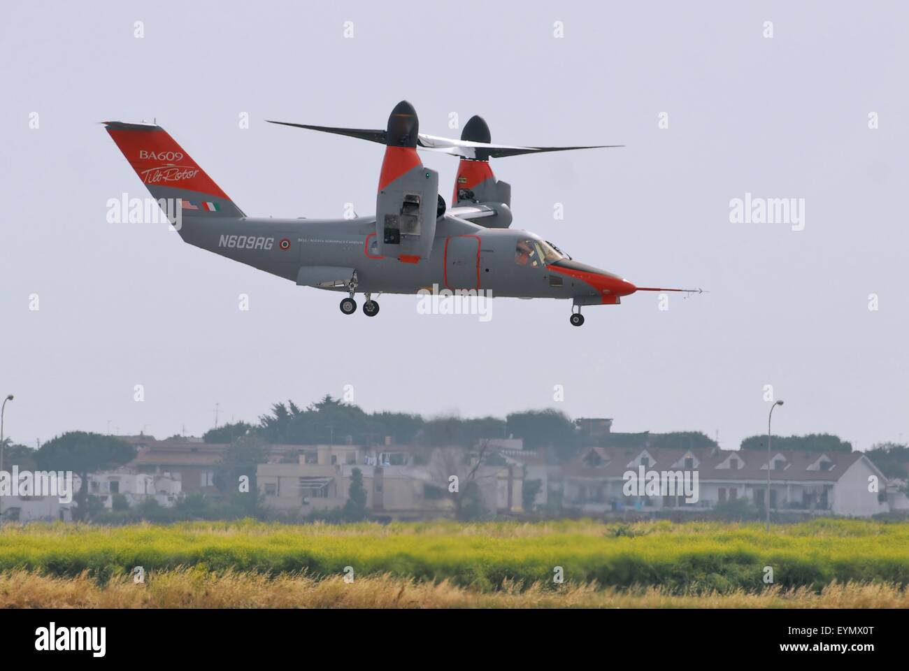 Tiltrotor aircraft hi-res stock photography and images - Alamy