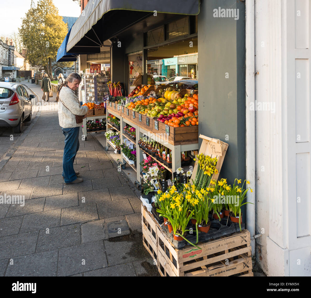 Fruit vegetables outside grocery store hi-res stock photography and ...