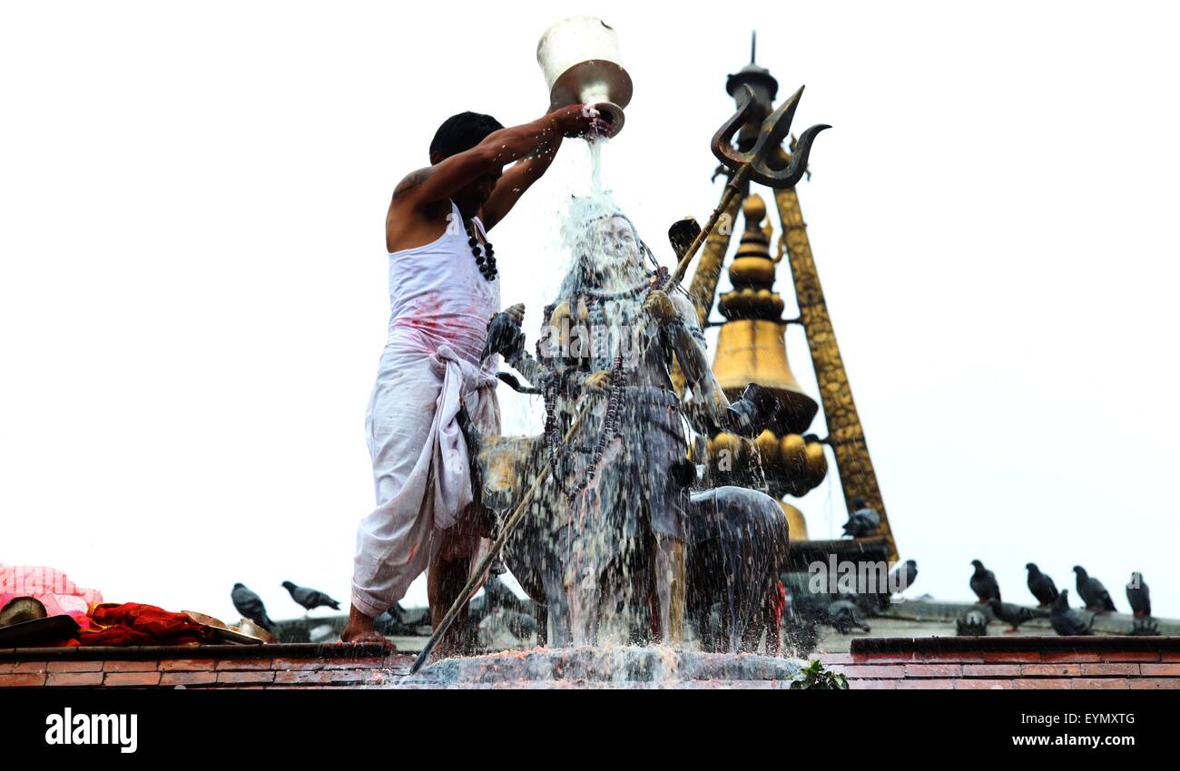 Shiva milk offering hi-res stock photography and images - Alamy