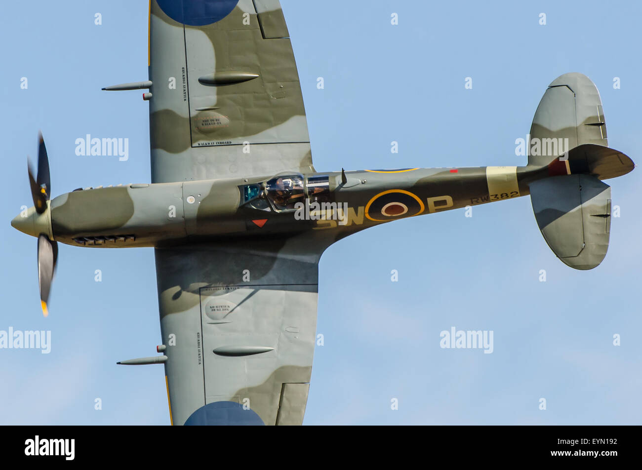 Supermarine spitfire mk xvi hi-res stock photography and images - Alamy