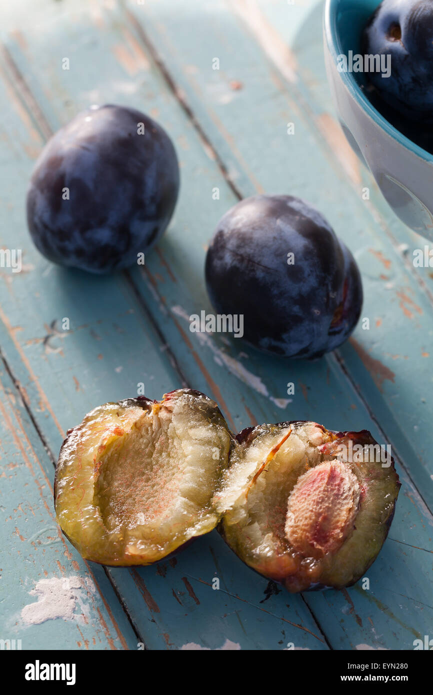 Fresh Summer plum fruits Stock Photo - Alamy
