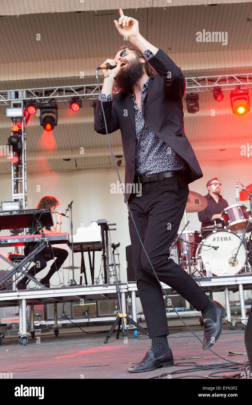 Chicago, Illinois, USA. 31st July, 2015. Singer JOSHUA TILLMAN of ...