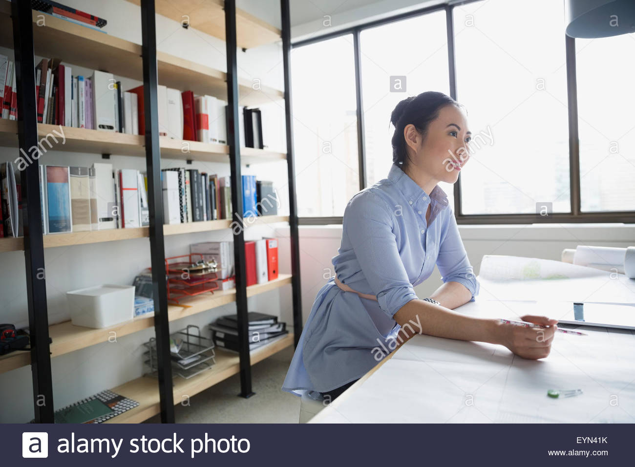 Woman drafting table hi-res stock photography and images - Alamy