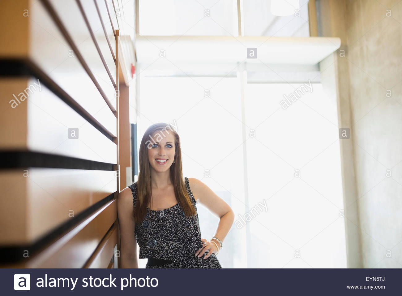 Leaning on hands hi-res stock photography and images - Alamy