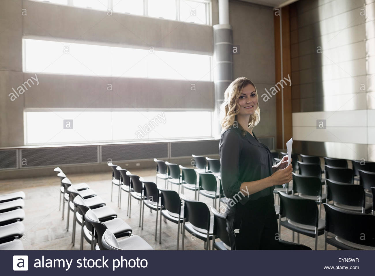 Auditorium side view hi-res stock photography and images - Alamy