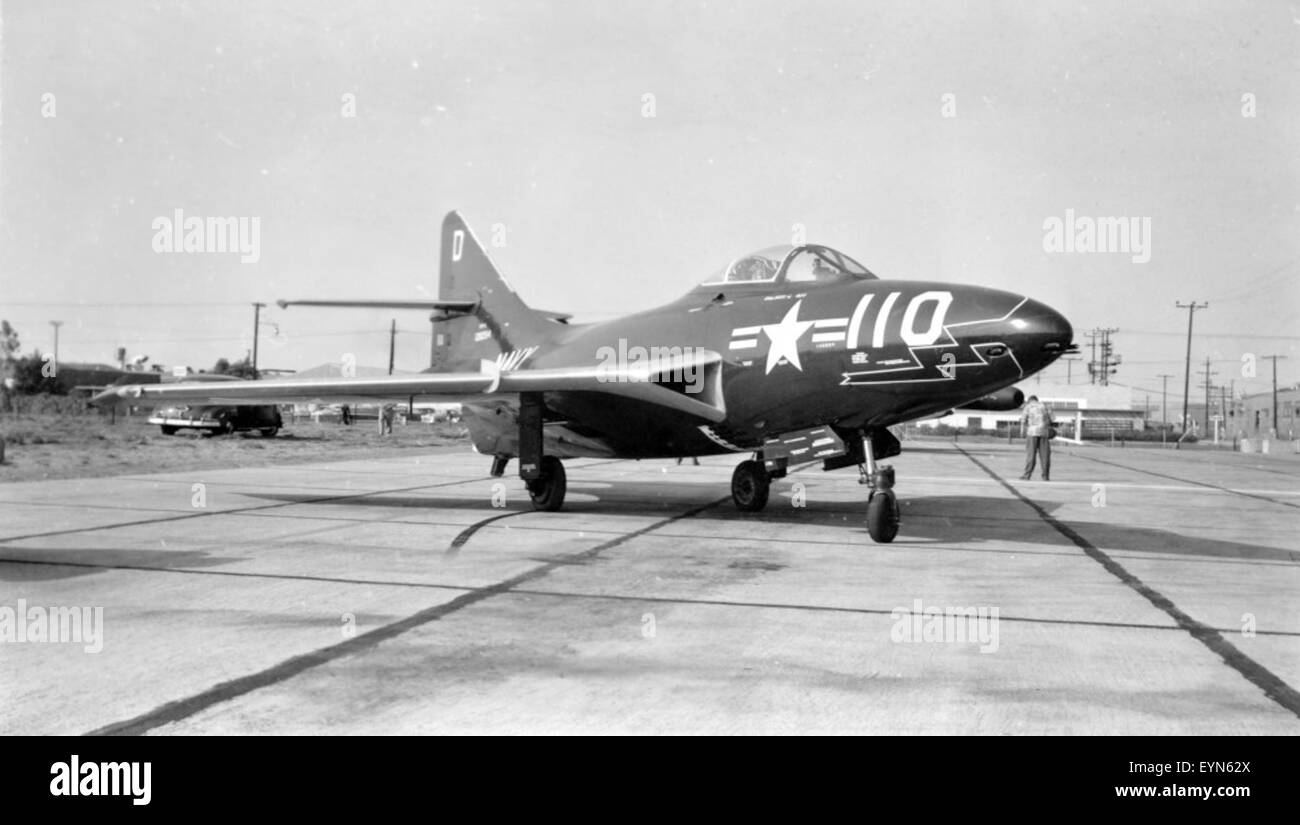 Grumman f9f panther hi-res stock photography and images - Alamy