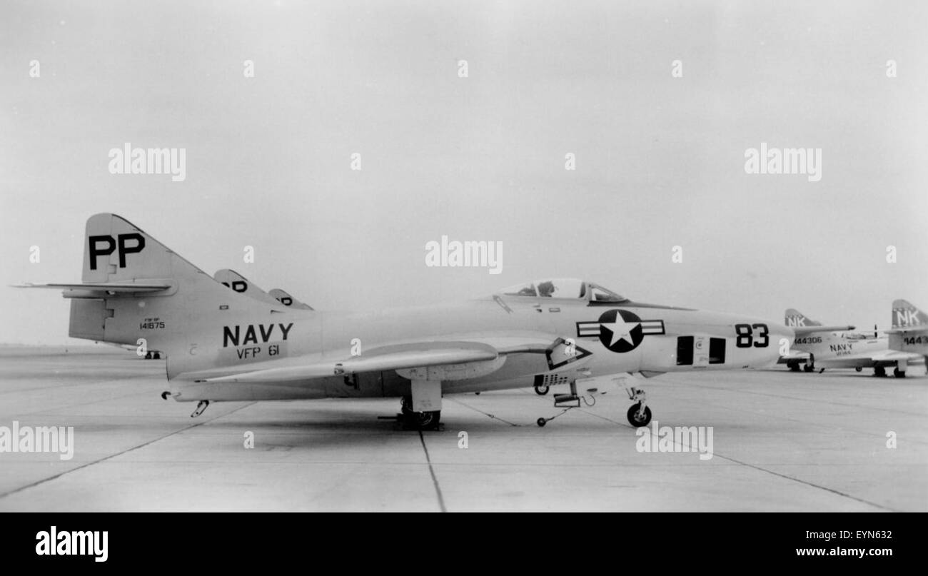Grumman f9f panther hi-res stock photography and images - Alamy