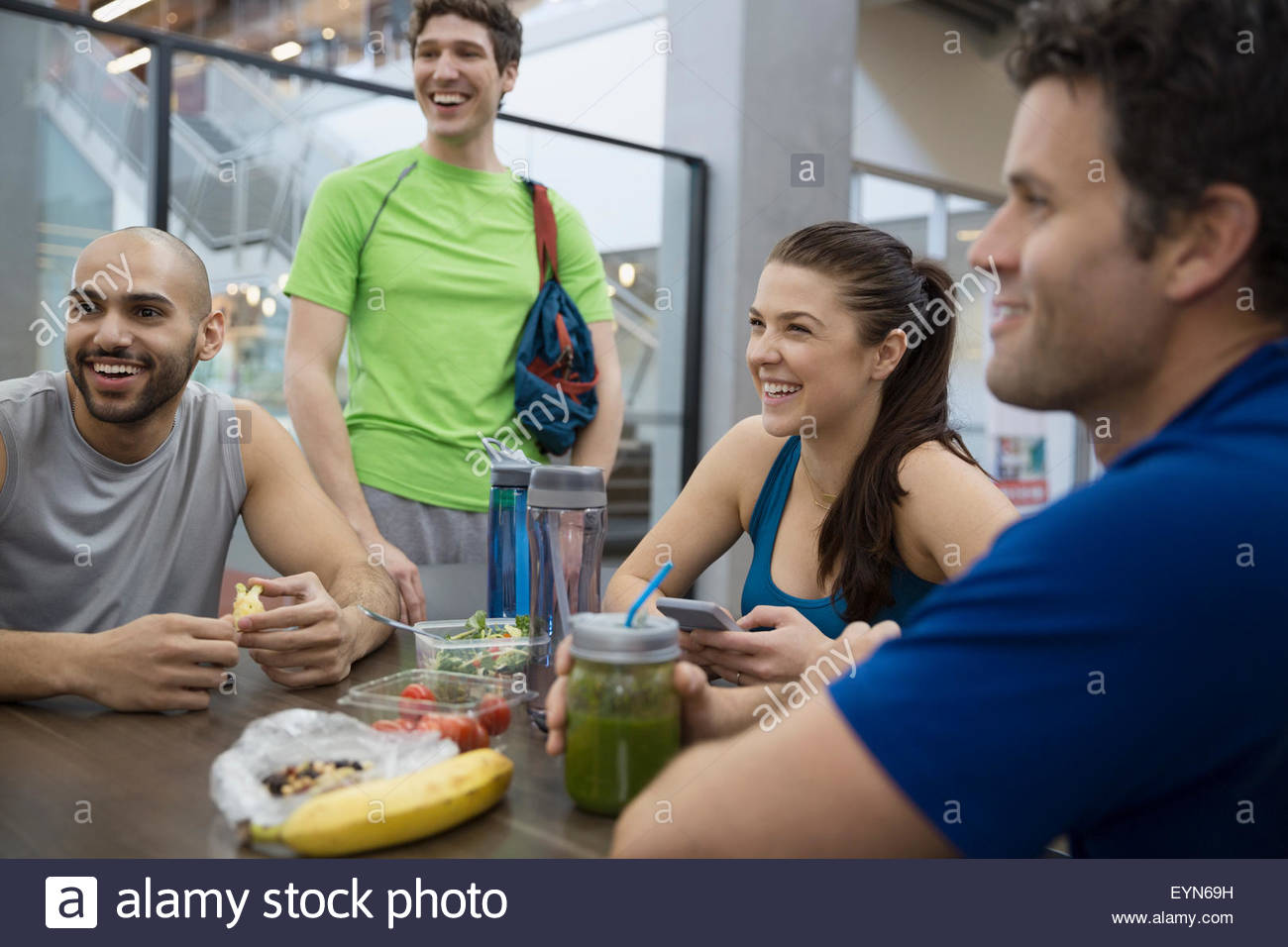 Man eating out of woman body hi-res stock photography and images - Alamy