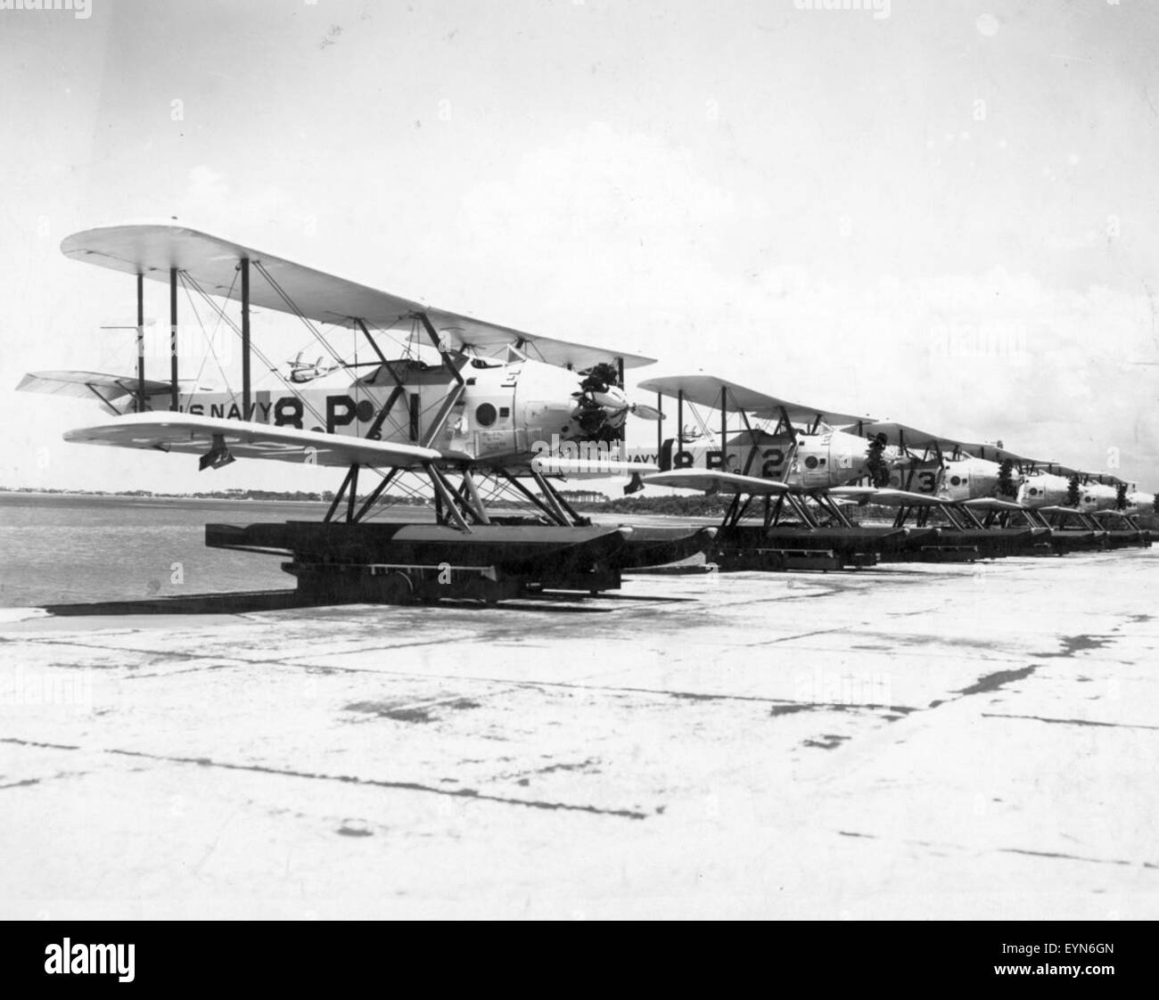 The Martin T4M-1, a biplane used by the U.S. Navy in the 1930s for ...