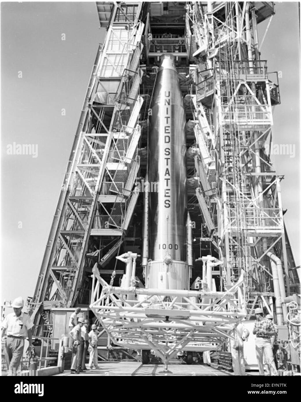 Vintage cold war design hi-res stock photography and images - Alamy