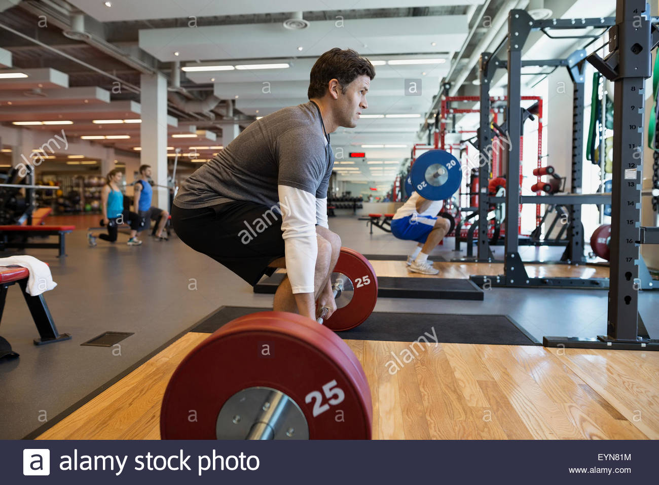 Deadlift man gym hi-res stock photography and images - Alamy