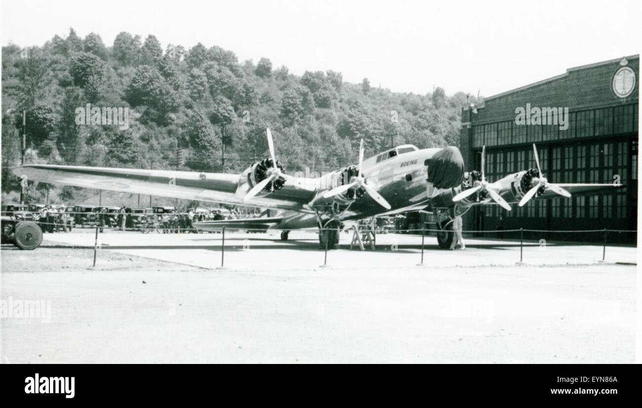 Boeing prototype hi-res stock photography and images - Alamy