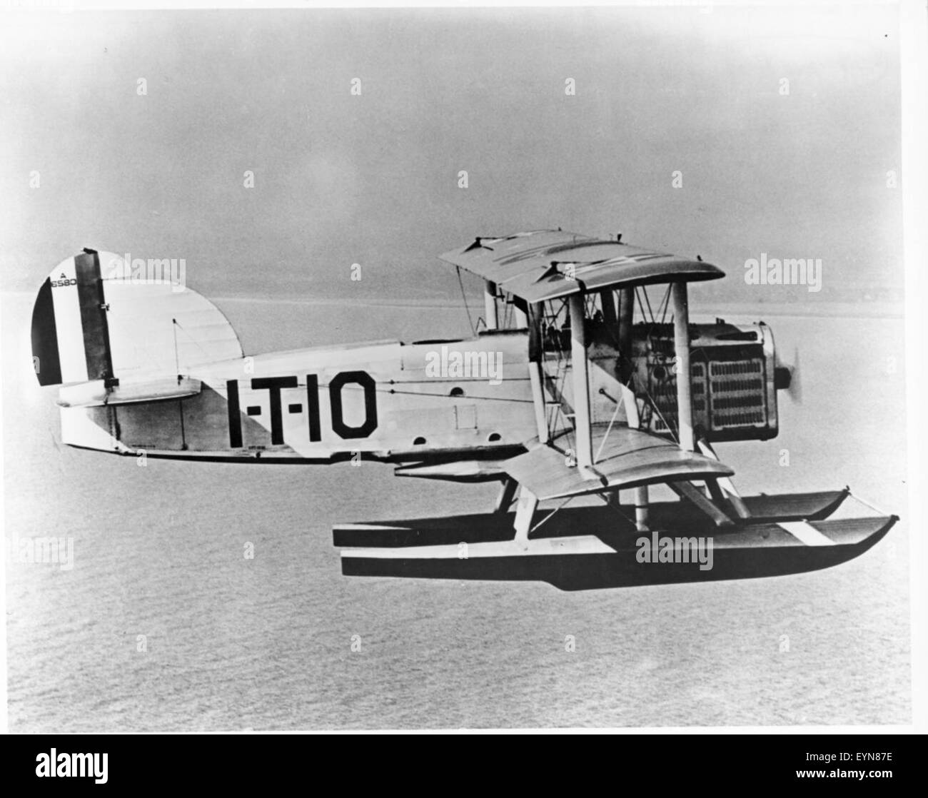 The Douglas DT-2, a torpedo bomber used by the U.S. Navy during the ...