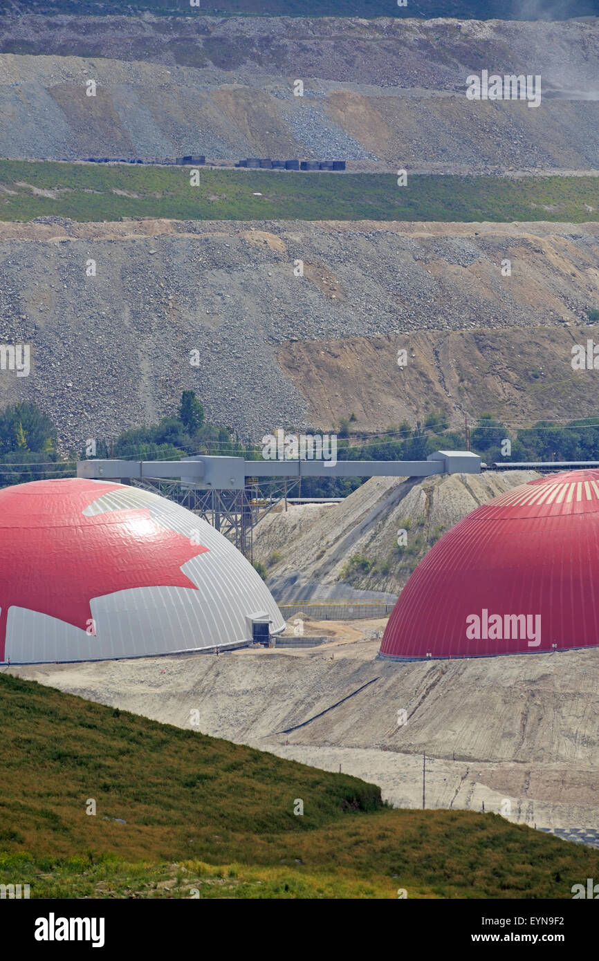 Surface mining control and reclamation hi-res stock photography and ...