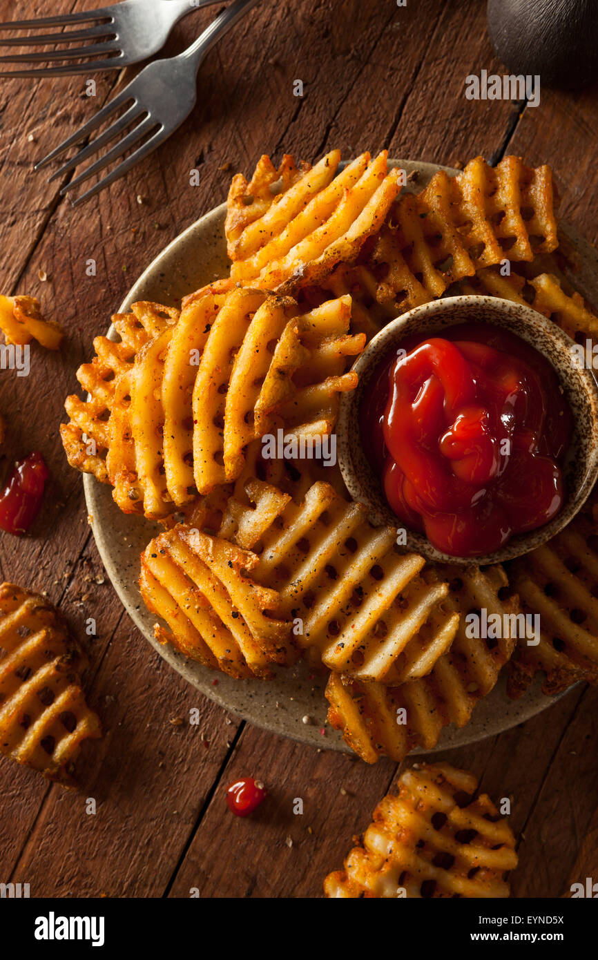 Waffle cut fries hi-res stock photography and images - Alamy