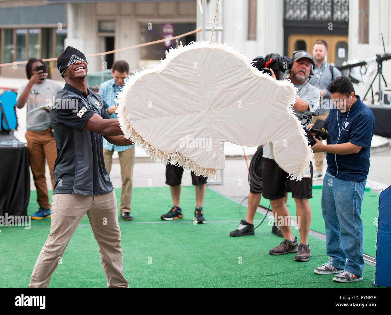 Kenneth olugbode hi-res stock photography and images - Alamy