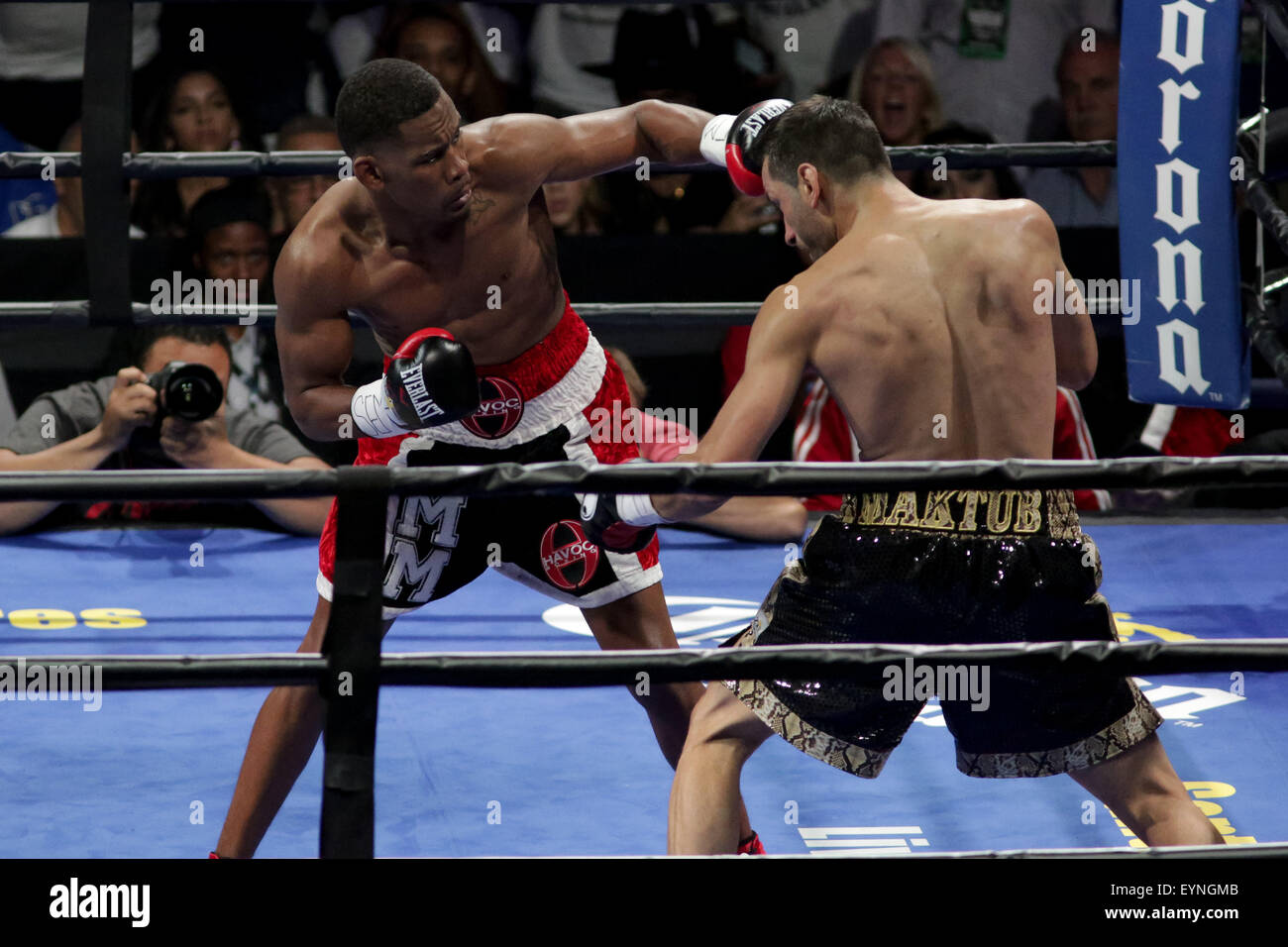 Brooklyn, New York, USA. 1st Aug, 2015. DANIEL JACOBS (red trunks) and ...