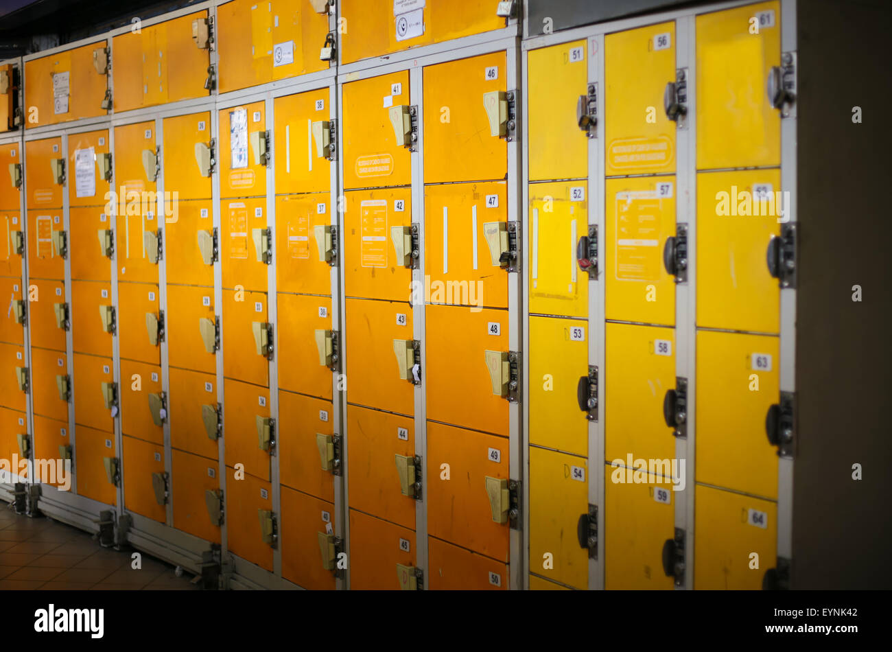 Row of public pay lockers Stock Photo - Alamy