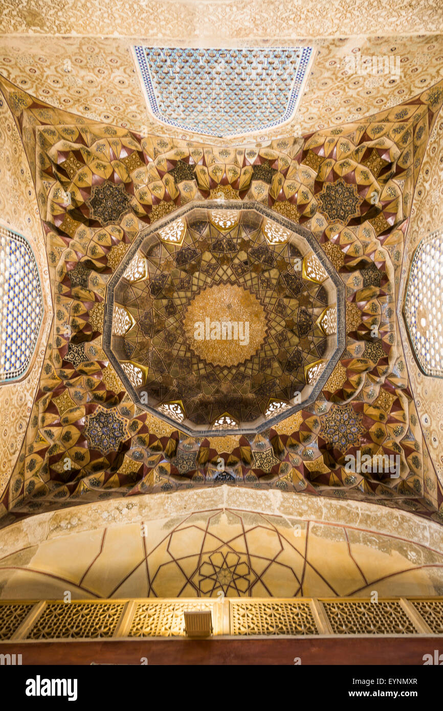 The mosque of Ganj 'Ali Khan, Kerman, Iran Stock Photo - Alamy