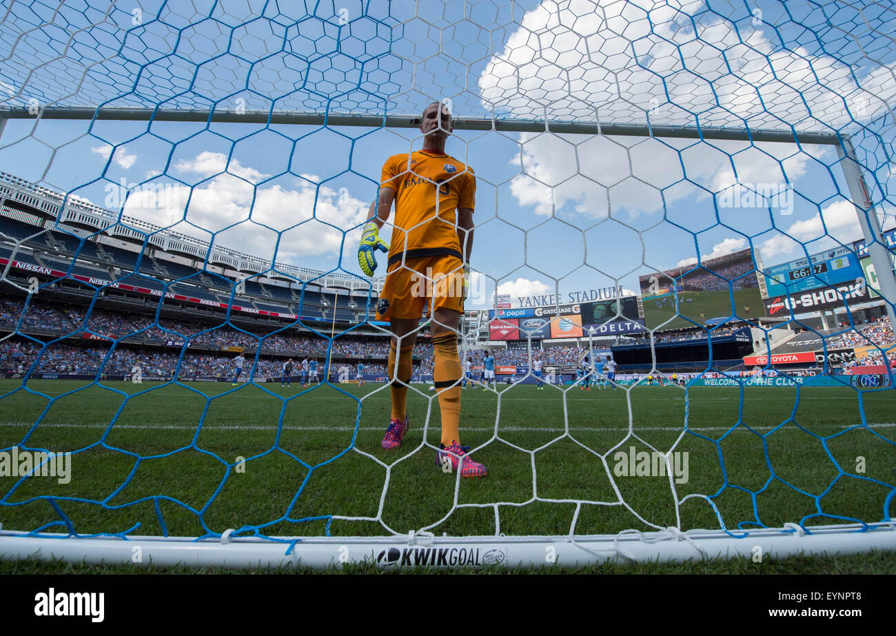 New York, NY, USA. 1st Aug, 2015. Montreal goalkeeper EVAN BUSH in the ...
