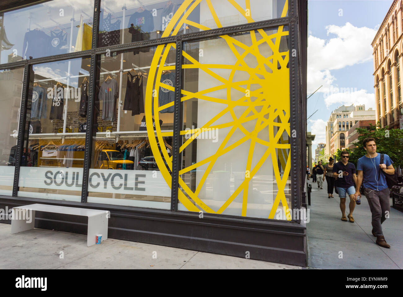 Spinning exercise classes hi-res stock photography and images - Alamy
