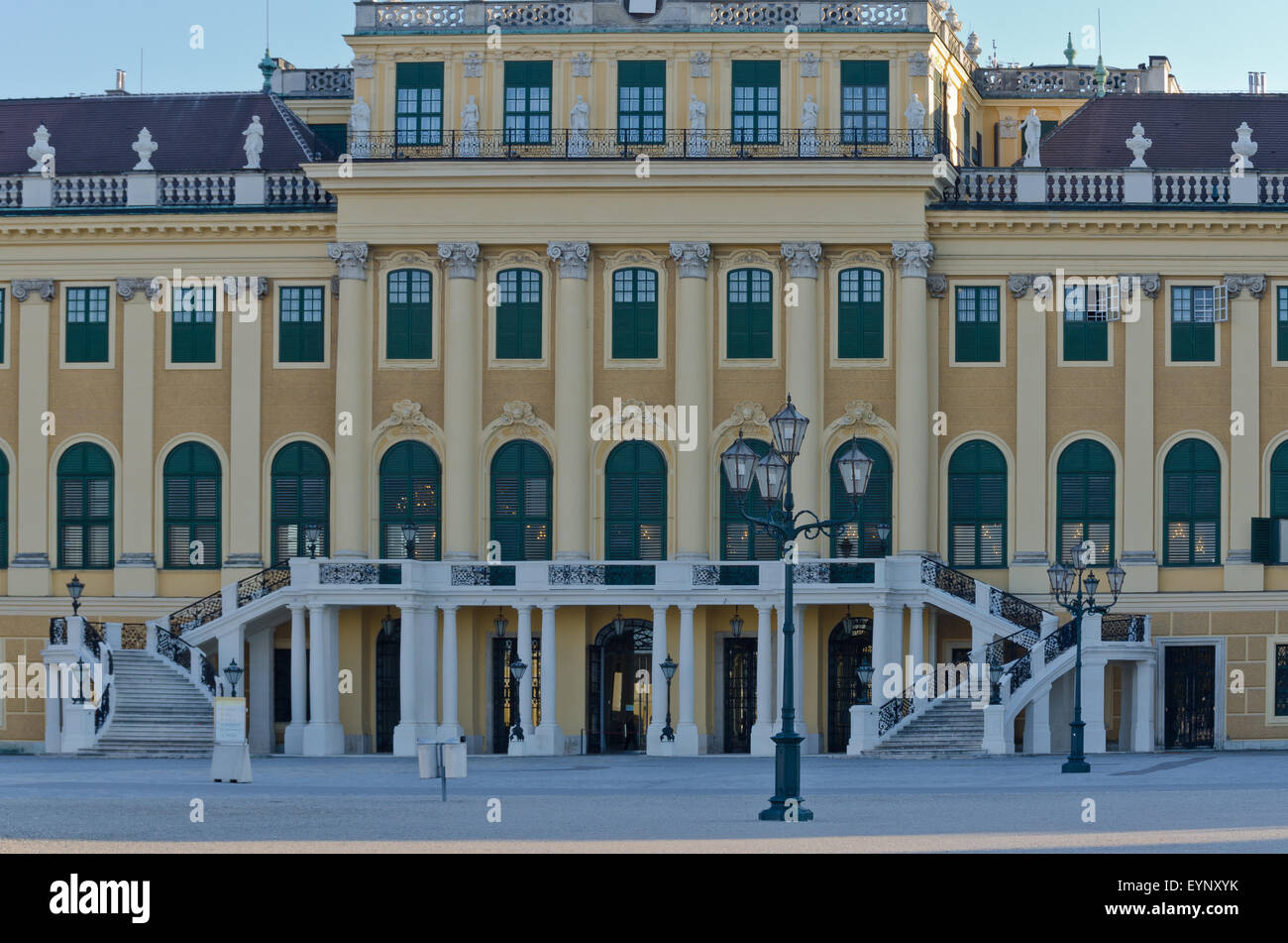 Crown prince privy garden of Schonbrunn Palace in Vienna Stock Photo ...