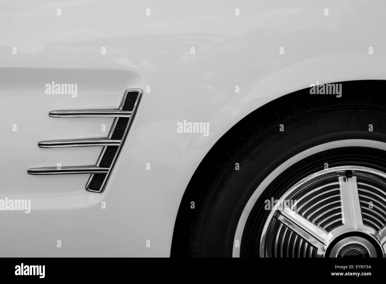 Car air vent hi-res stock photography and images - Alamy