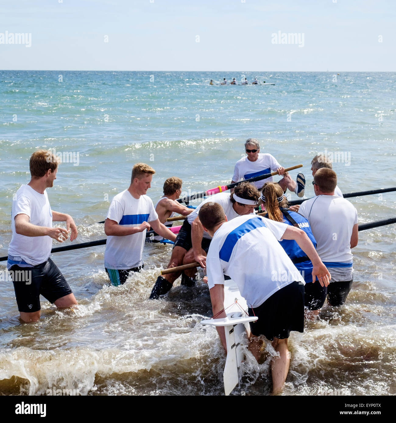 Sunny skies for worthing regatta hi-res stock photography and images ...