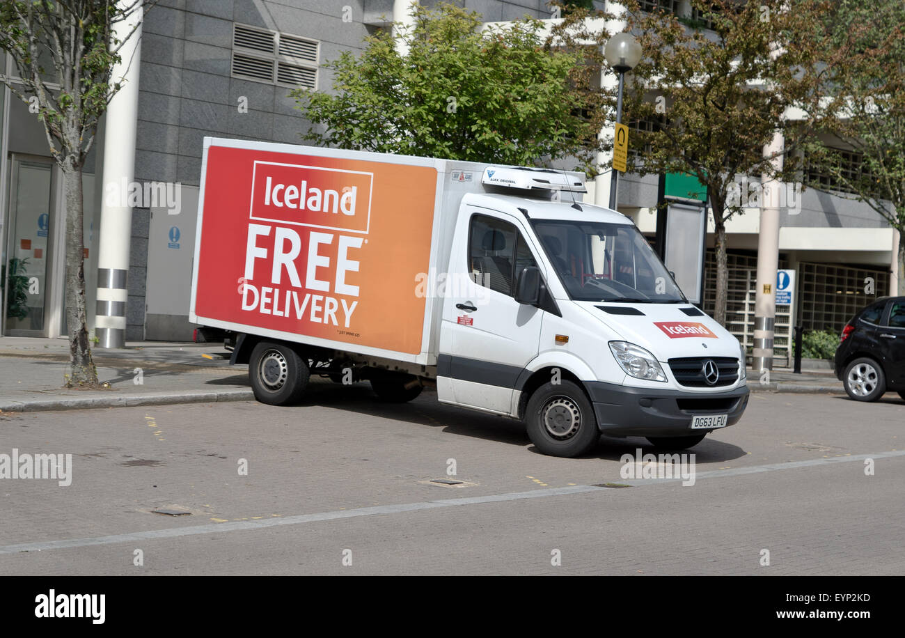 Iceland delivery van hi-res stock photography and images - Alamy