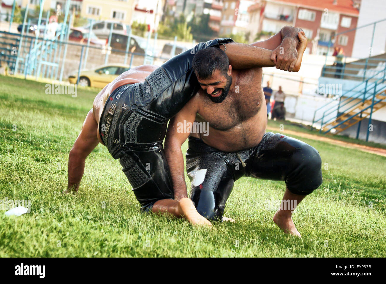 Ankara, Turkey. 1st Aug, 2015. Aug.1, 2015 - Two wrestlers compete ...