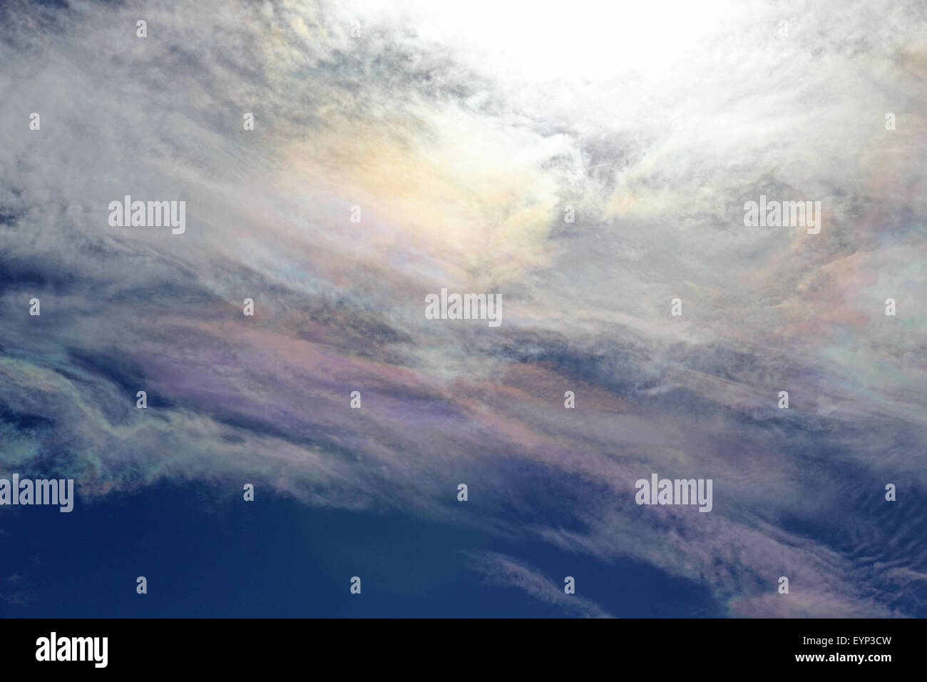 Circumhorizontal arc hi-res stock photography and images - Alamy