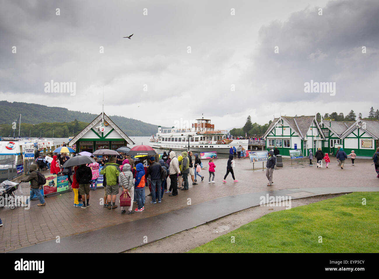 Bowness on Lake Windermere, Cumbria, UK. 2nd Aug, 2015. UK Weather ...
