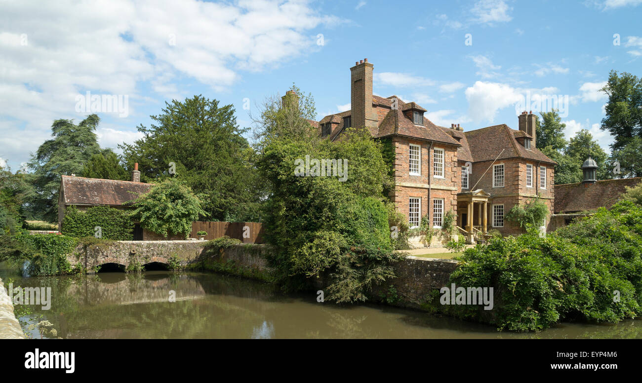 Groombridge Place Moated Manor House, Kent -2 Stock Photo - Alamy