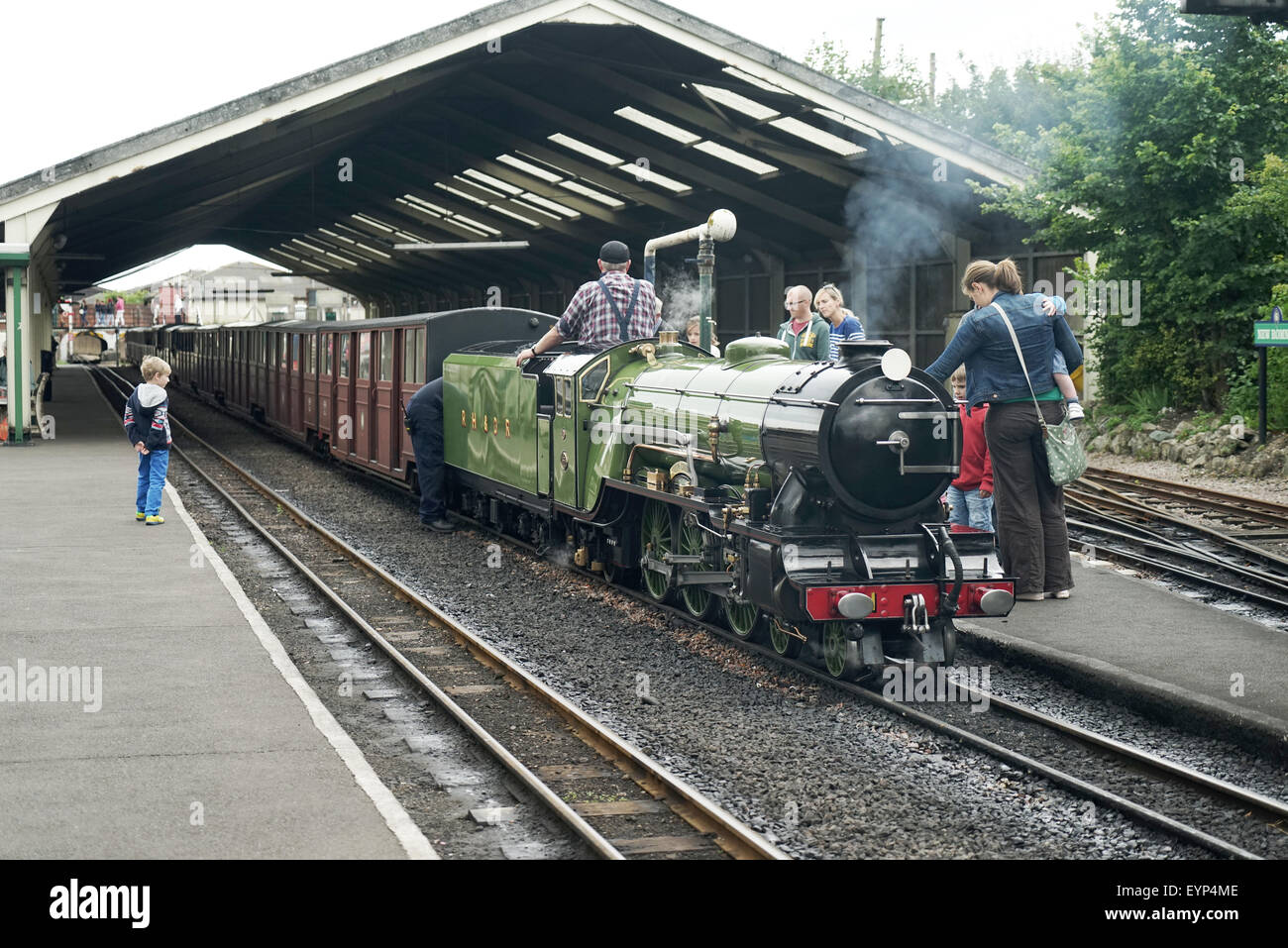 R.H.& D.R. Steam Locomotive No.1 'Green Goddess' at New Romney Station ...