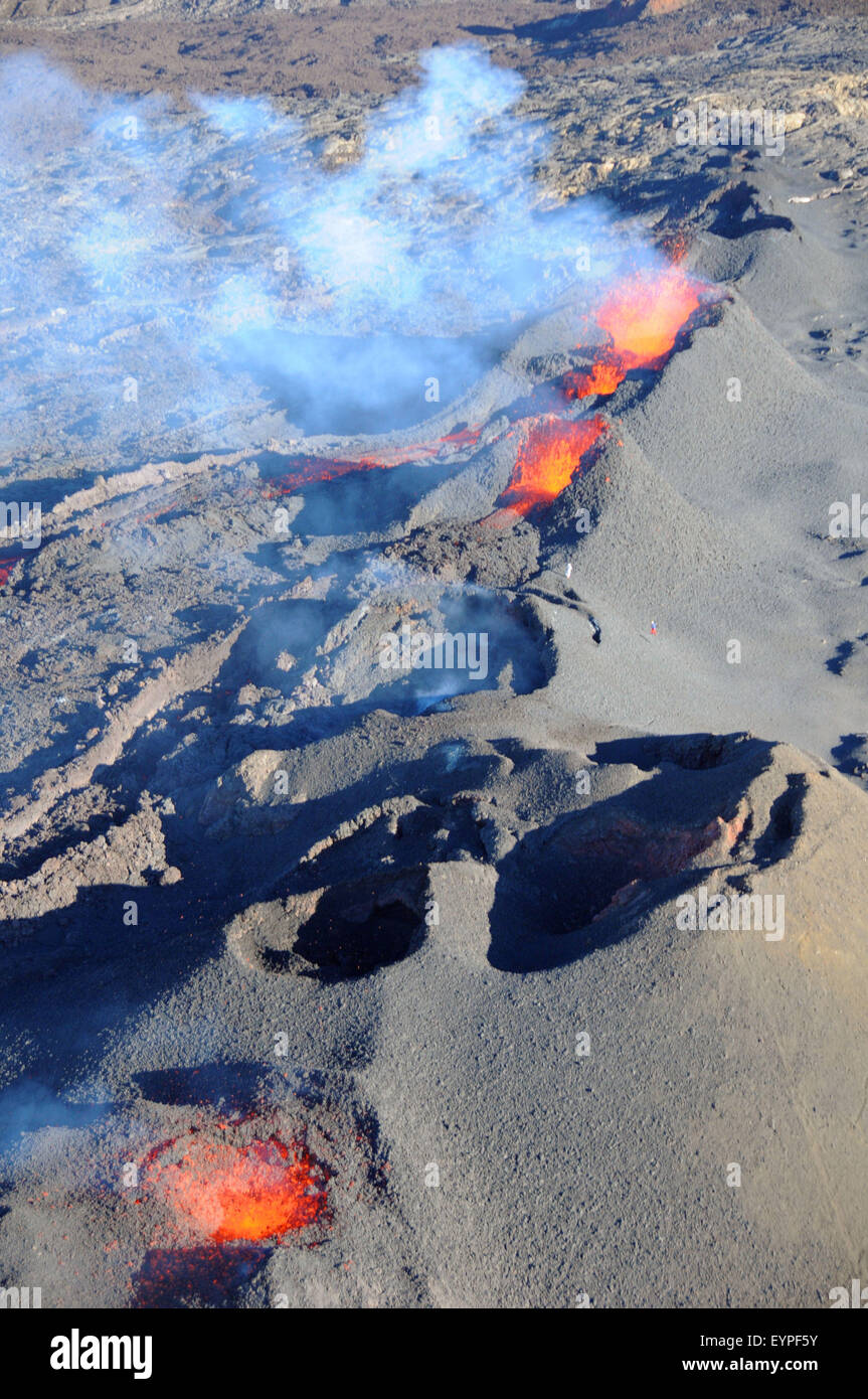 Is the active volcano on the island of reunion hi-res stock photography ...
