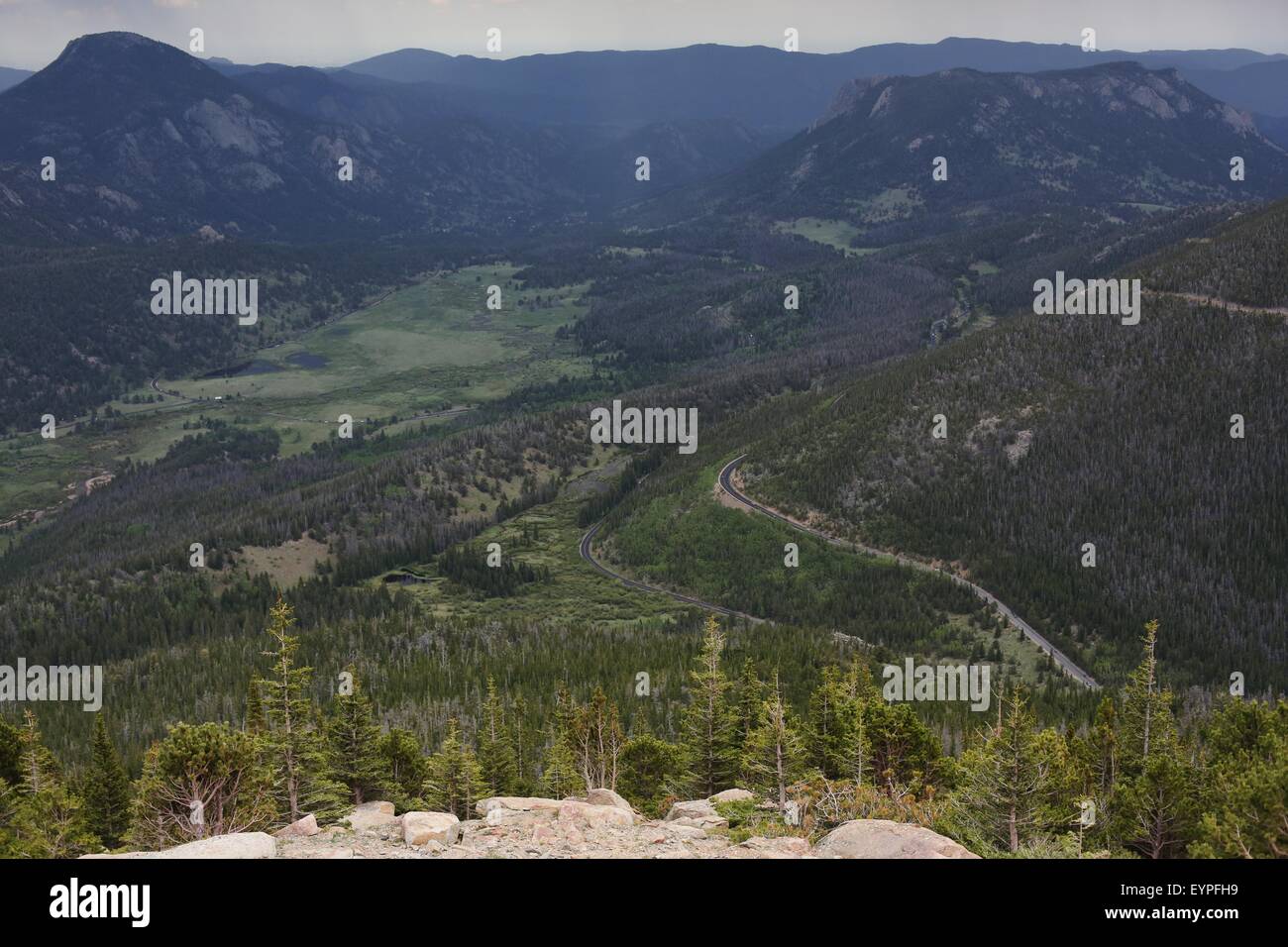 Aerial view road through rocky hi-res stock photography and images - Alamy
