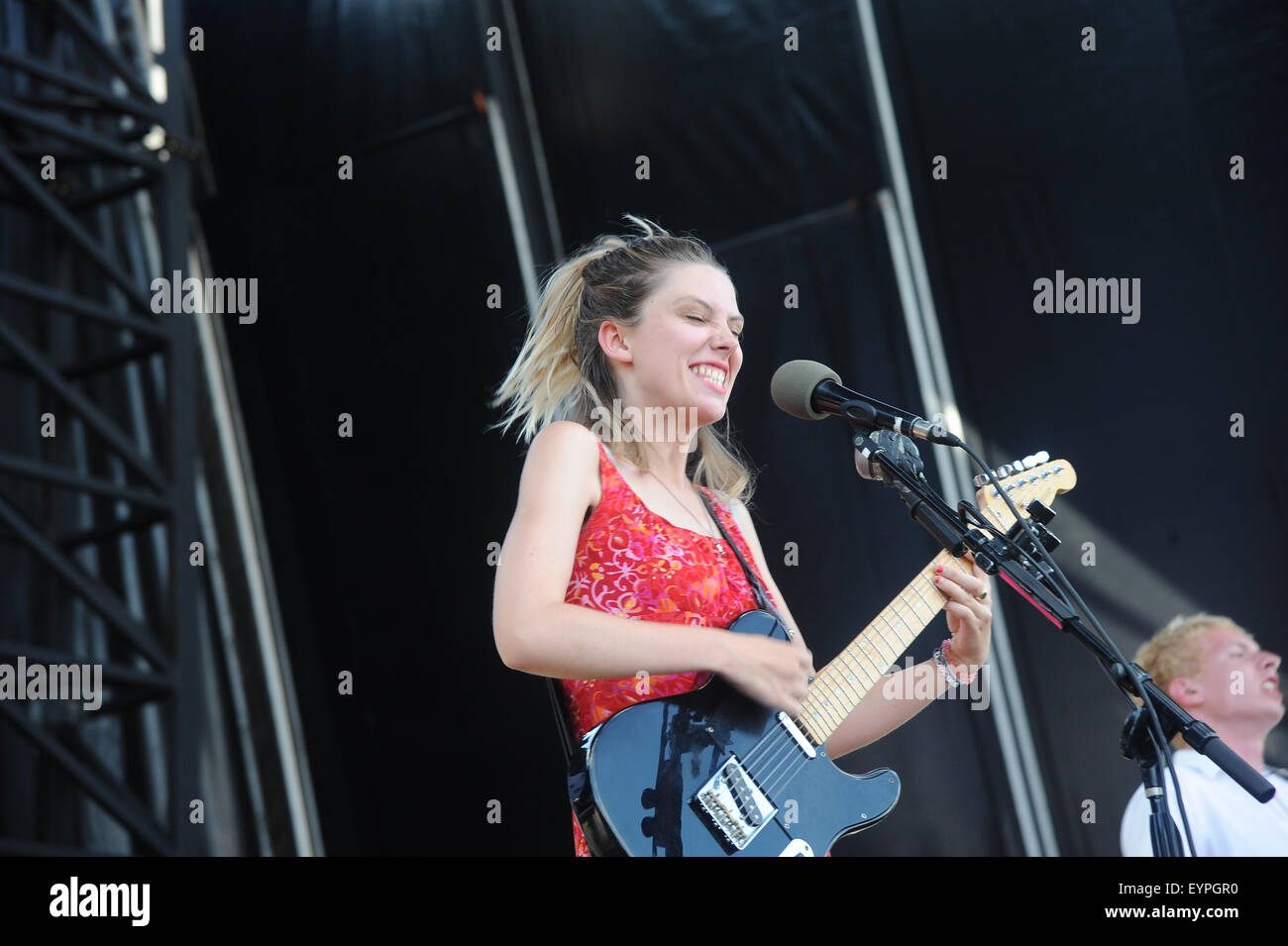 Ellie rowsell hi-res stock photography and images - Alamy
