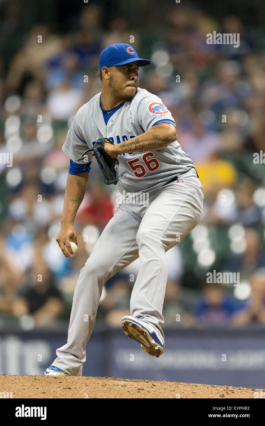 Milwaukee, WI, USA. 31st July, 2015. Chicago Cubs relief pitcher Hector ...