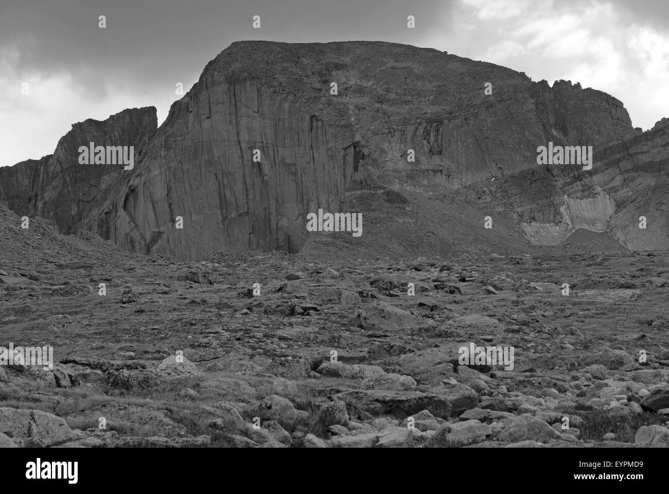 Longs peak camping hi-res stock photography and images - Alamy