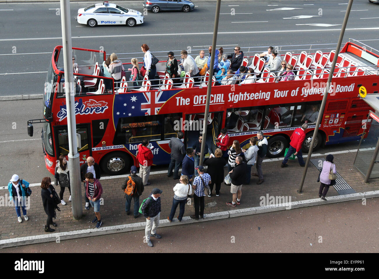 Sydney Explorer bus - the official sightseeing tour of Sydney and Bondi ...