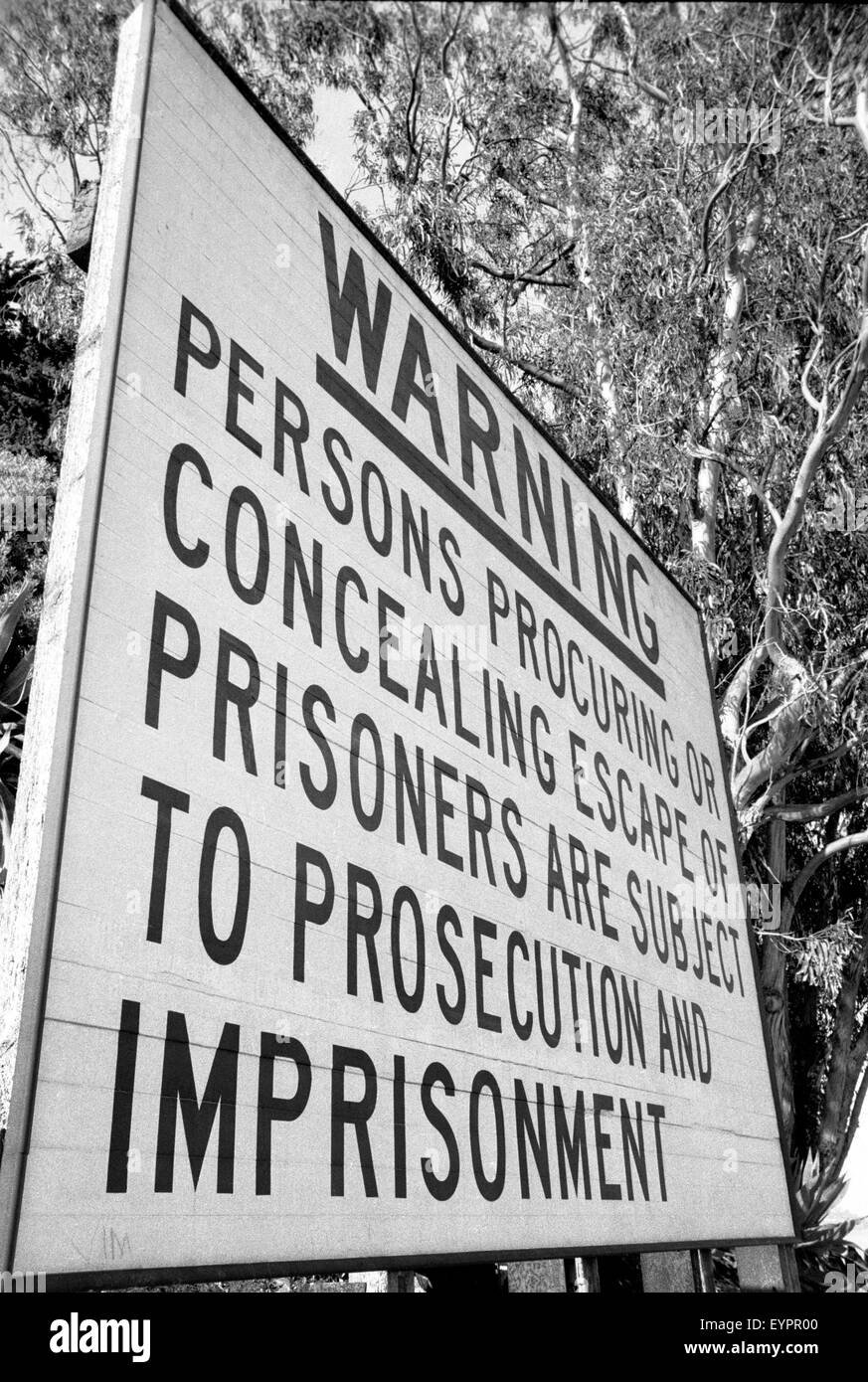 Alcatraz warning sign hi-res stock photography and images - Alamy