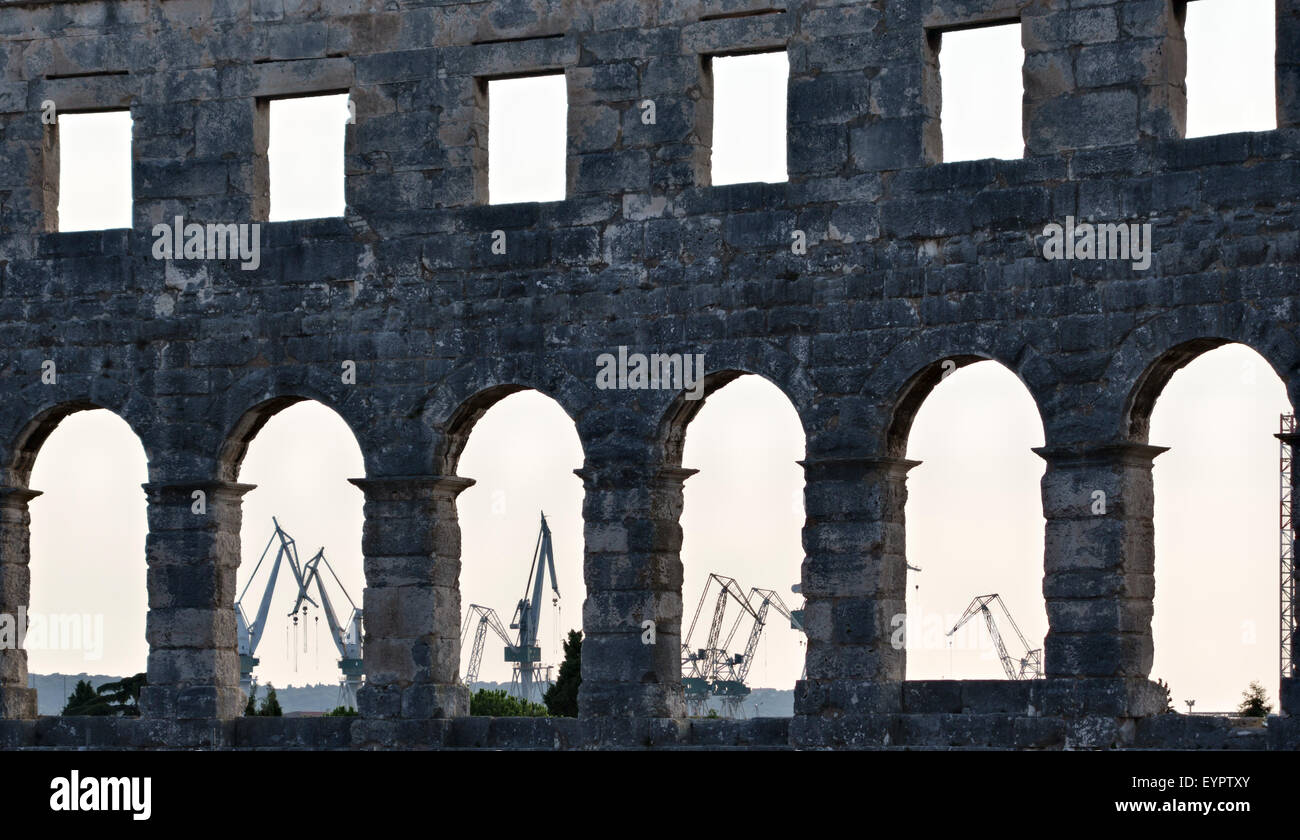 Pula, Istria, Croatia. The Pula Arena, a Roman amphitheatre built ...