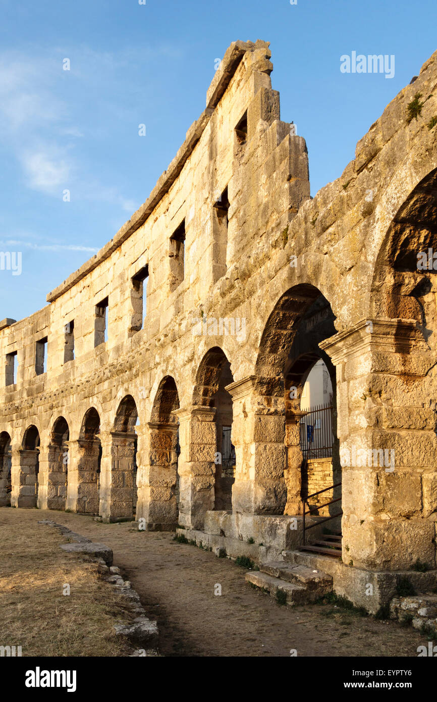 Pula, Istria, Croatia. The Pula Arena, a Roman amphitheatre built ...