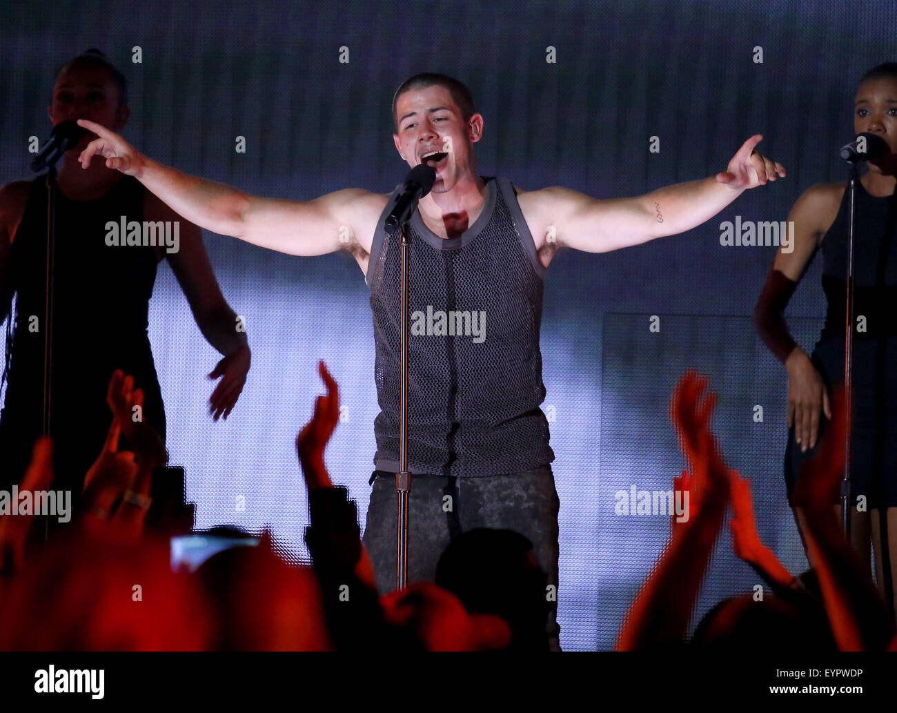 iHeartRadio Summer Pool Party Concert at Caesars Palace Resort & Hotel ...