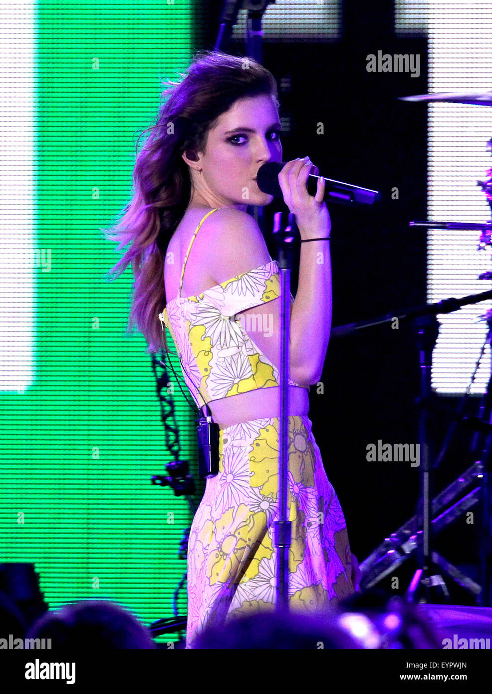 iHeartRadio Summer Pool Party Concert at Caesars Palace Resort & Hotel ...