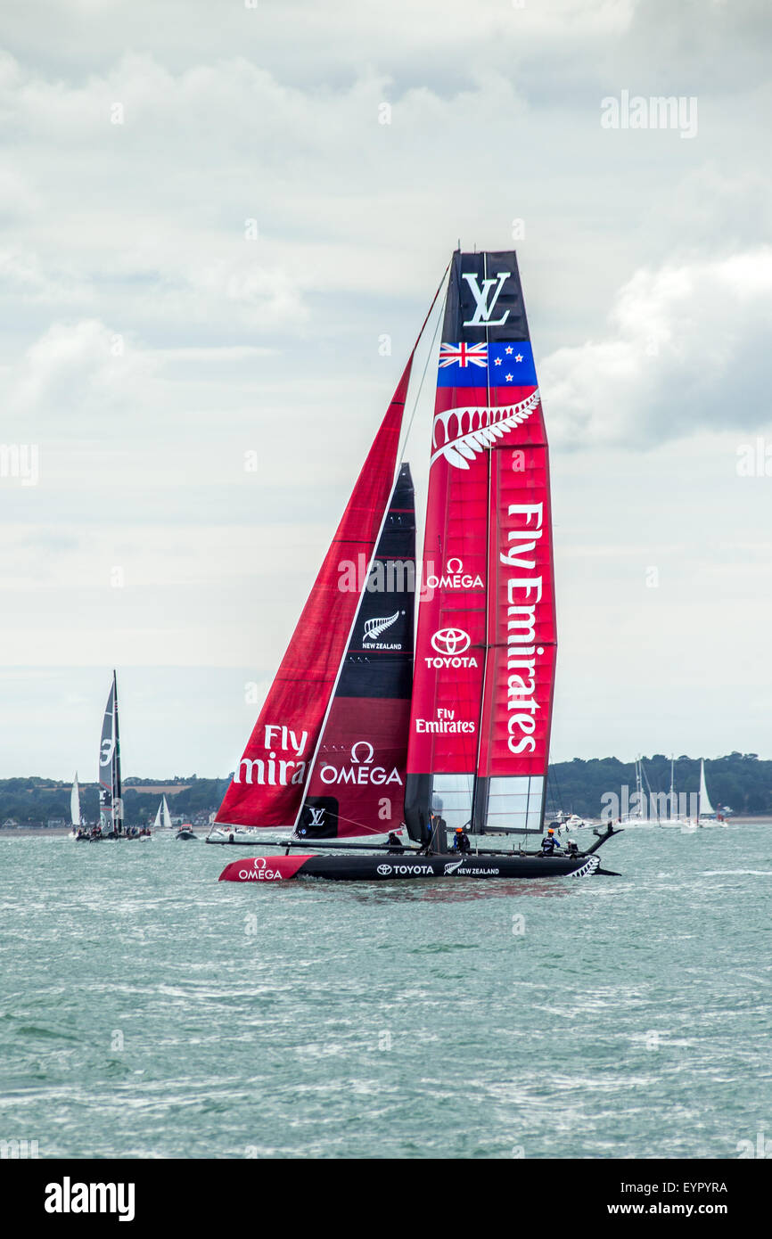 Fly emirates new zealand hi-res stock photography and images - Alamy