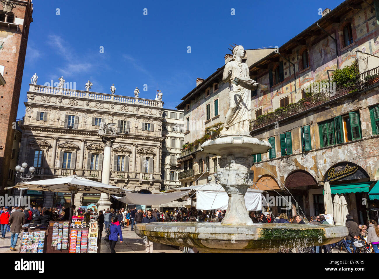 Italy, Veneto, Verona, Piazza delle Erbe, the fountain Stock Photo - Alamy